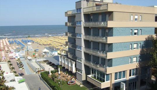Hotel Ghirlandina Rimini, albergo 3 tre stelle superior Rivazzurra di ...