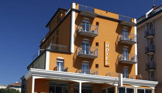 Hotel Berenice Rimini, b&b 3 tre stelle Marina Centro di Rimini